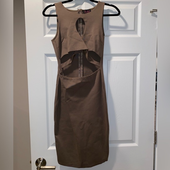 Hot Miami Styles | Dresses | Hot Miami Styles Cutout Midi Bodycon Dress ...